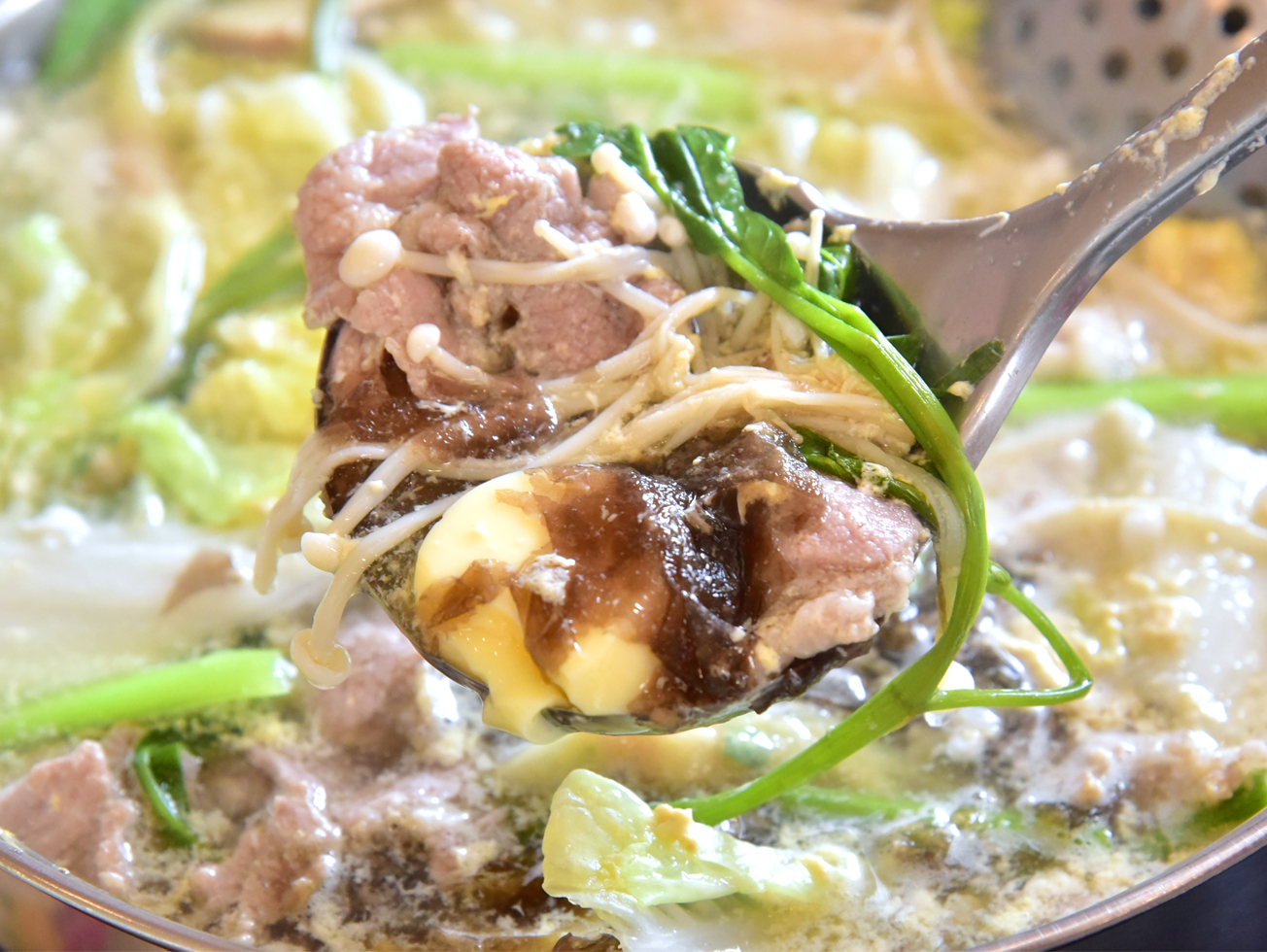 Hui Suki : "เจ๊หุยสุกี้โบราณ" บุฟเฟ่ต์สุกี้หมูหมักราคาสุดคุ้ม @ I'm ...