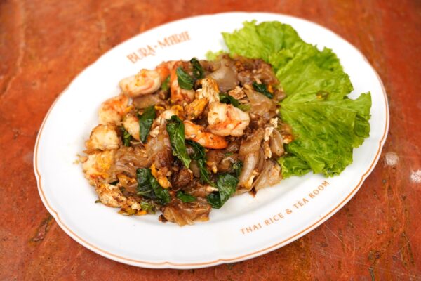 Bura Marie : "บุรามารี" ร้านอาหารไทยรสจัดจ้านในบรรยากาศร้านแบบ "โรงน้ำ ...